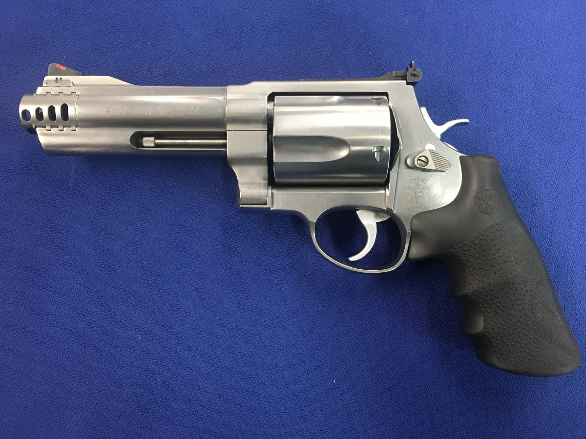 Smith & Wesson MODEL 460V, COMES W/ FACTORY BOX & EXTRAS, CHAMBERED IN ...
