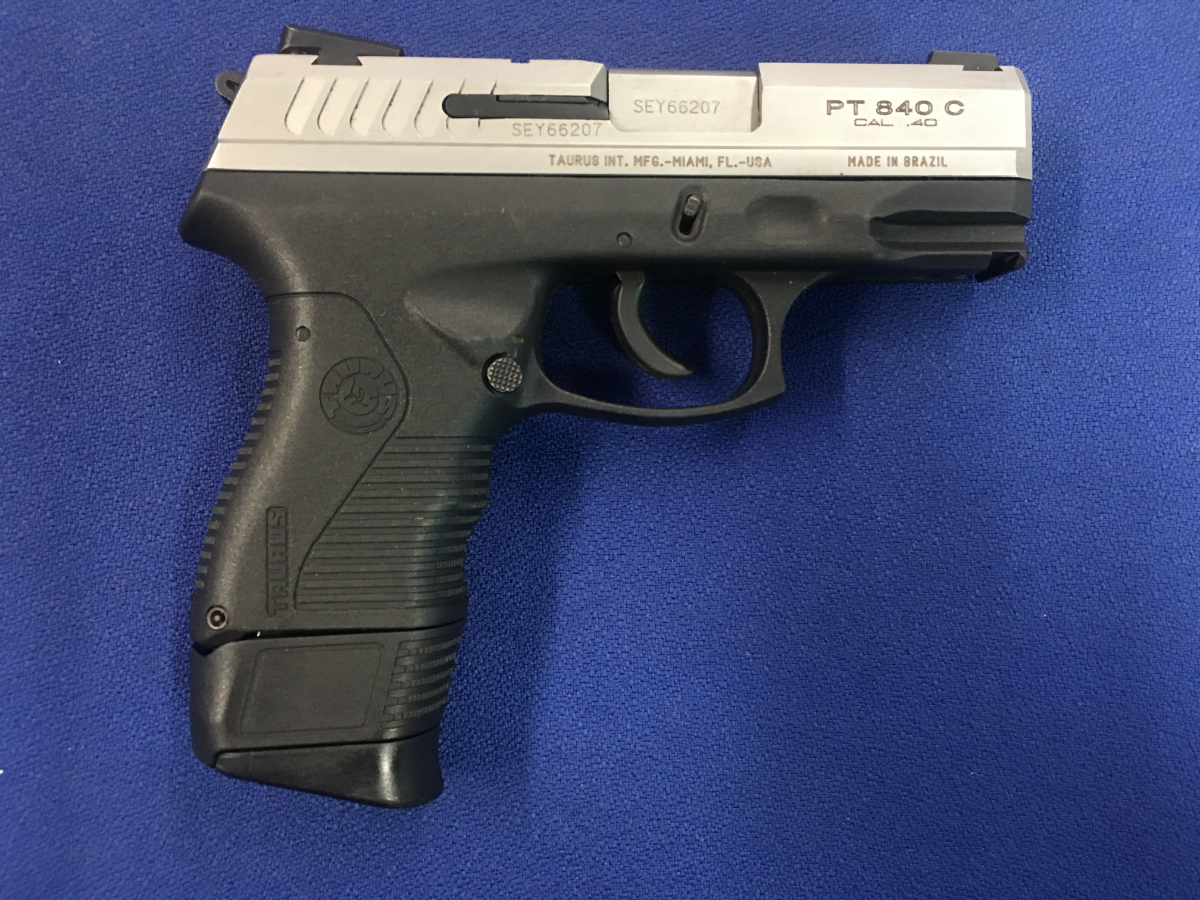 Taurus PT 840 C, CHAMBERED IN .40 S&W 17301922 - GunAuction.com