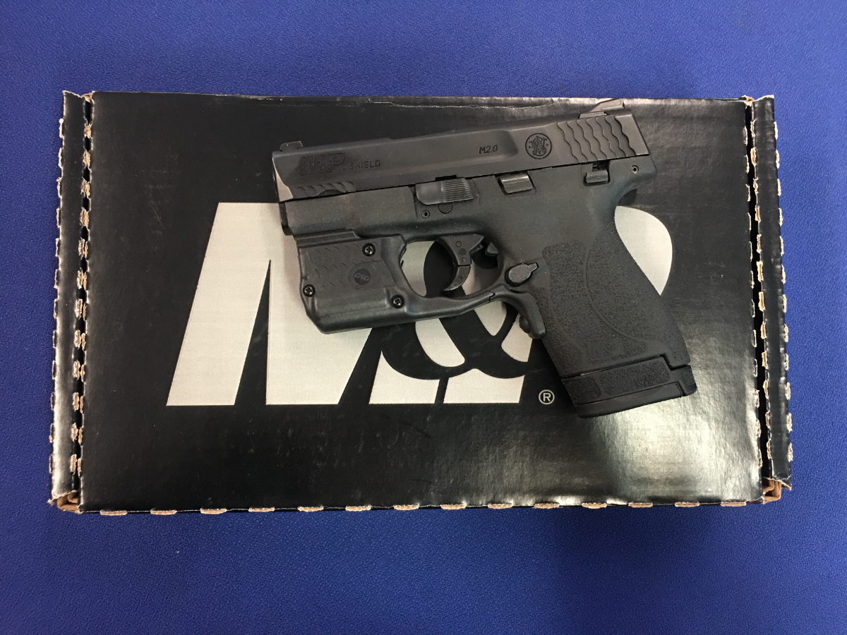 Smith & Wesson M&P Shield M2.0, Comes W/ Extras, Chambered In 9mm Luger ...