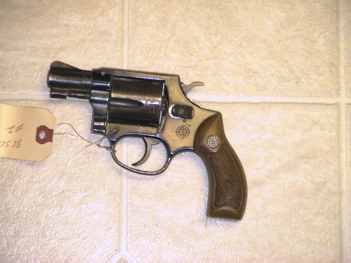 Eig Made Italy 38 Spl For Sale at GunAuction.com - 9041221