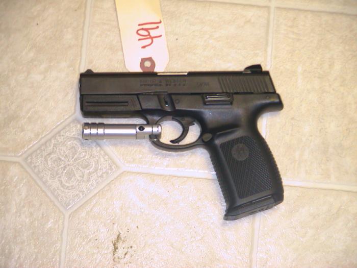 Smith & Wesson Sw9ve 9mm With Laser For Sale at GunAuction.com - 9114818
