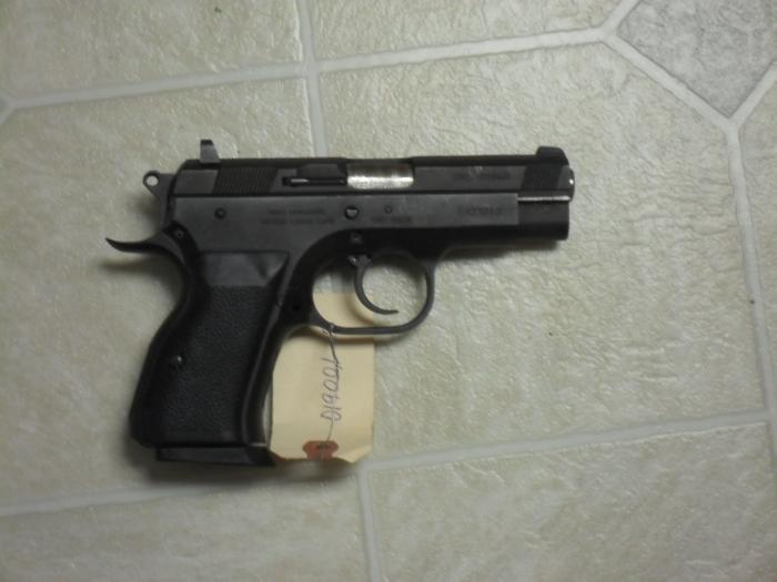 Witness 40 Cal For Sale at GunAuction.com - 9753567