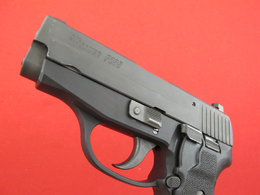 Sig Sauer Model P239 40sw 3.5in Blue, W/Box & Night Sights, No Reserve ...