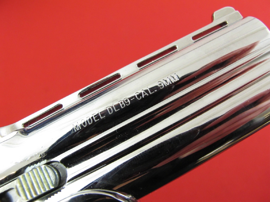 Davis Model Dlb9 9mm 3.75in Chrome Derringer, W/Box, No Reserve 9mm ...