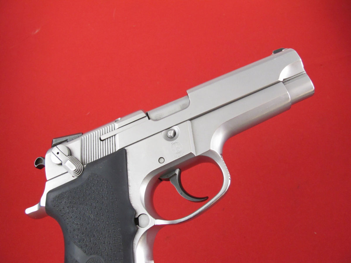Smith & Wesson Model 5906 9mm, 4in Stainless, No Reserve 9mm Luger For ...