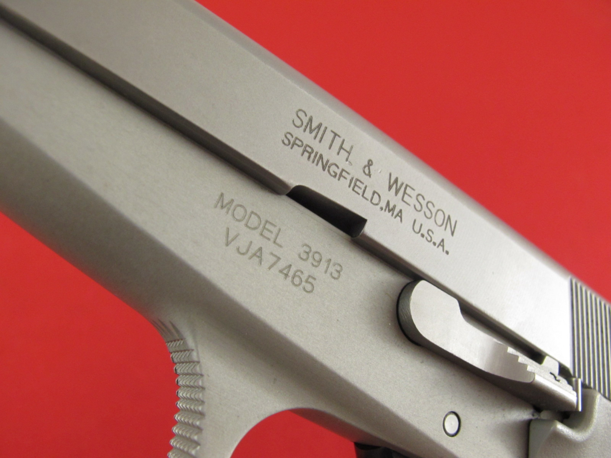 Smith & Wesson Model 3913 9mm, Lady Smith, 3.5in Stainless, No Reserve ...