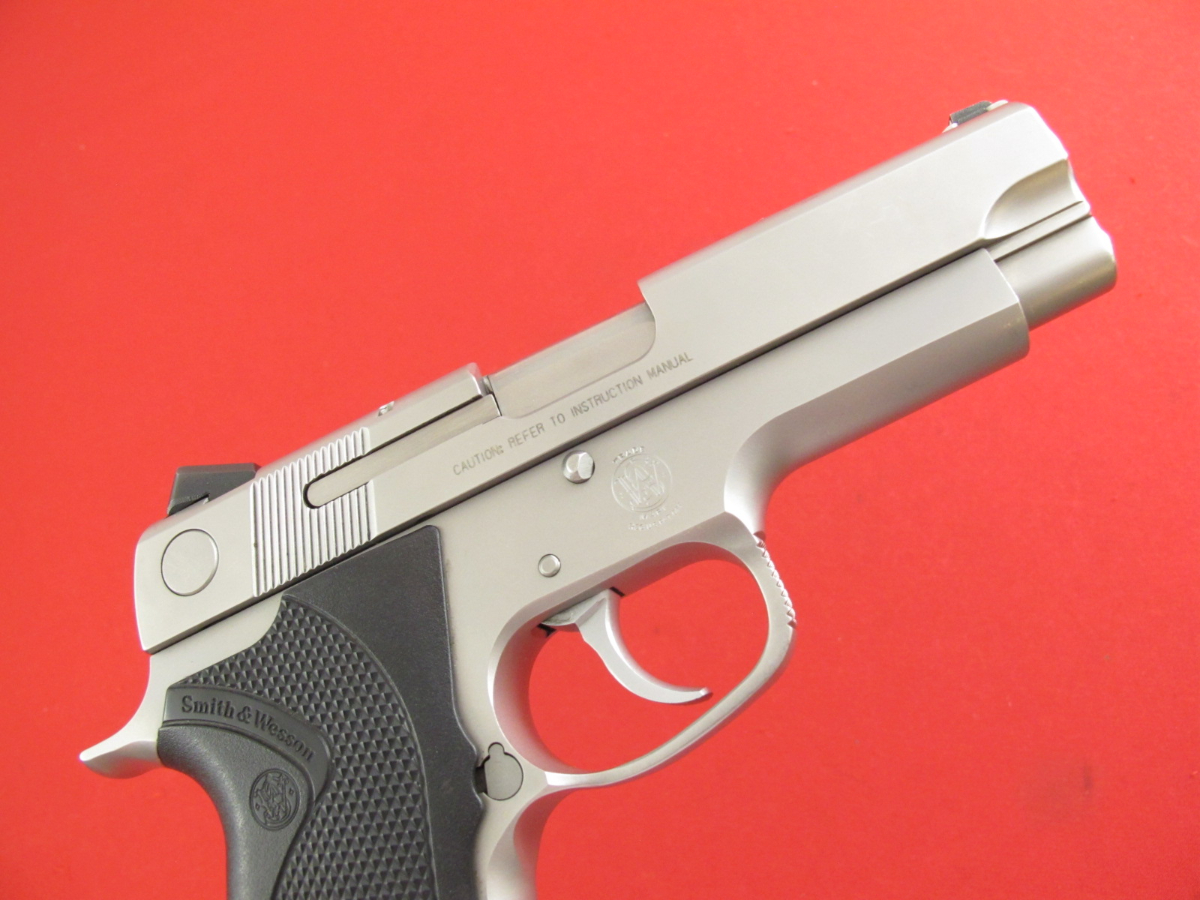 Smith & Wesson Model 1076 10mm, 4.25in Stainless, Nice No Reserve 10mm ...