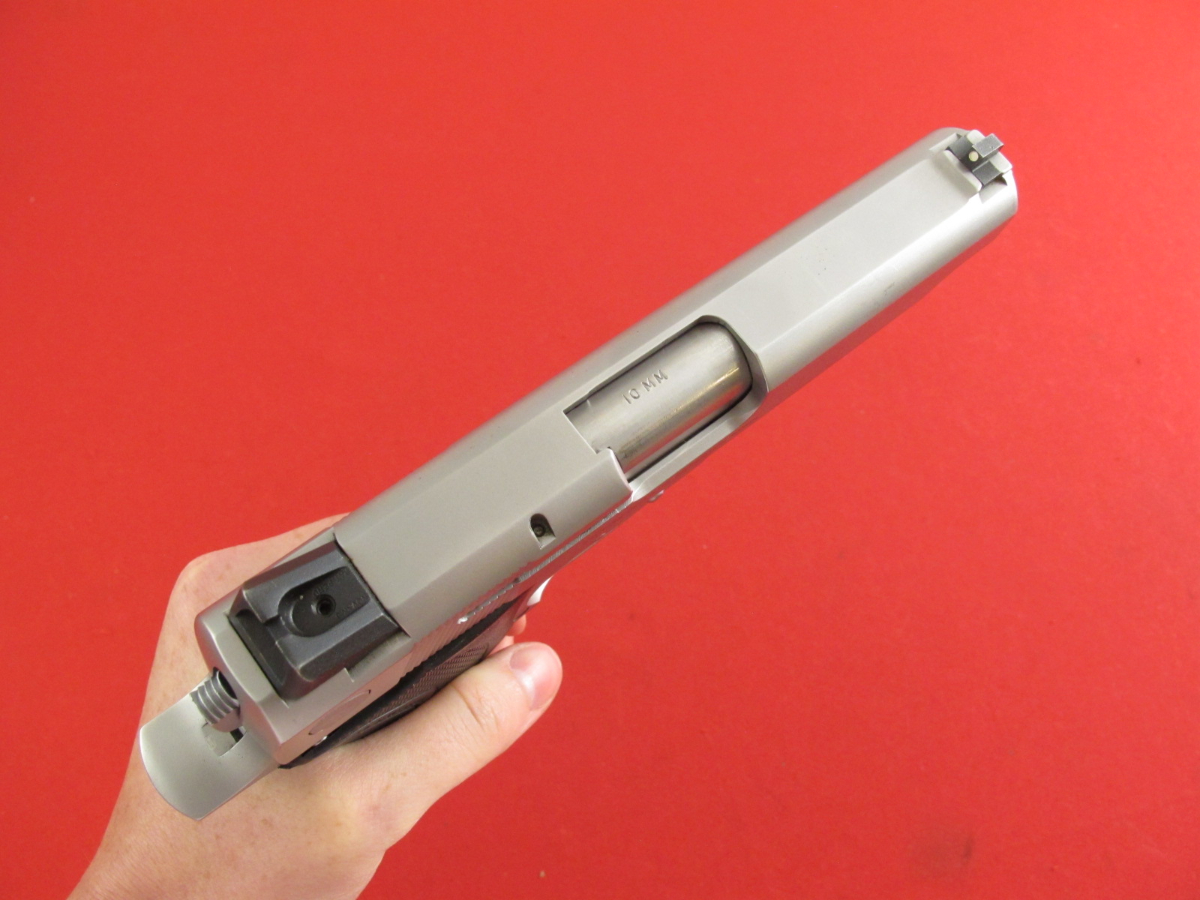 Smith & Wesson Model 1076 10mm, 4.25in Stainless, Nice No Reserve 10mm ...