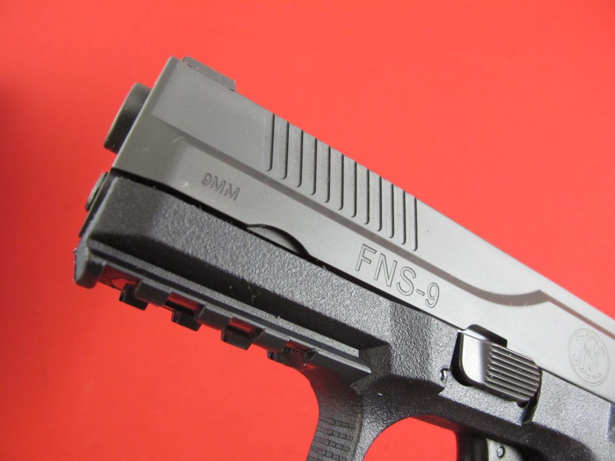 FN Model FNS 9mm, 4in Blue, Night Sights, w/Box & 3 Mags, NO RESERVE ...