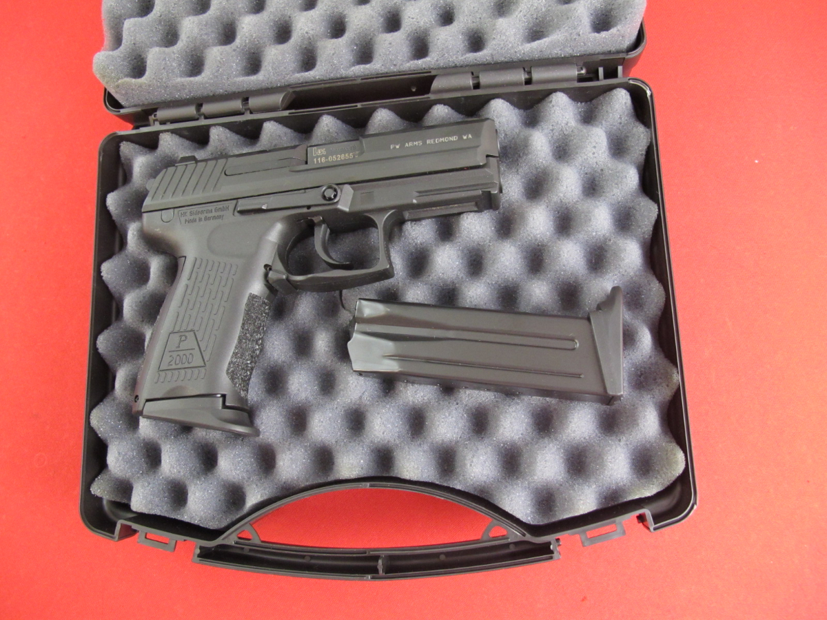 Heckler & Koch Model P2000 9mm, 3.5in Blue, W/Box & 2 Mags, No Reserve ...