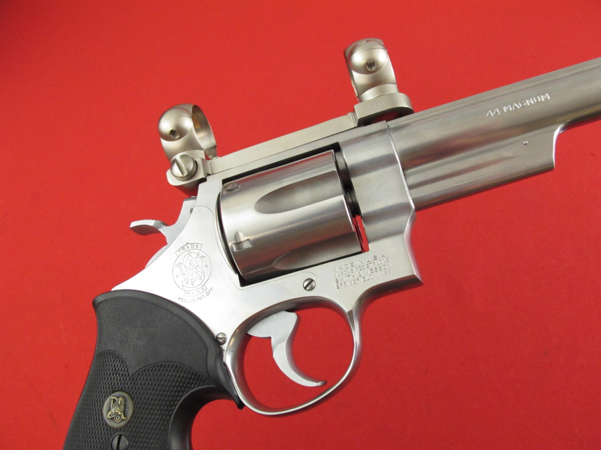 Smith & Wesson Model 629 44mg, 6in Stainless, Pachmayr Grips, Burris ...