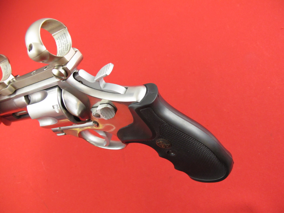 Smith & Wesson Model 629 44mg, 6in Stainless, Pachmayr Grips, Burris ...
