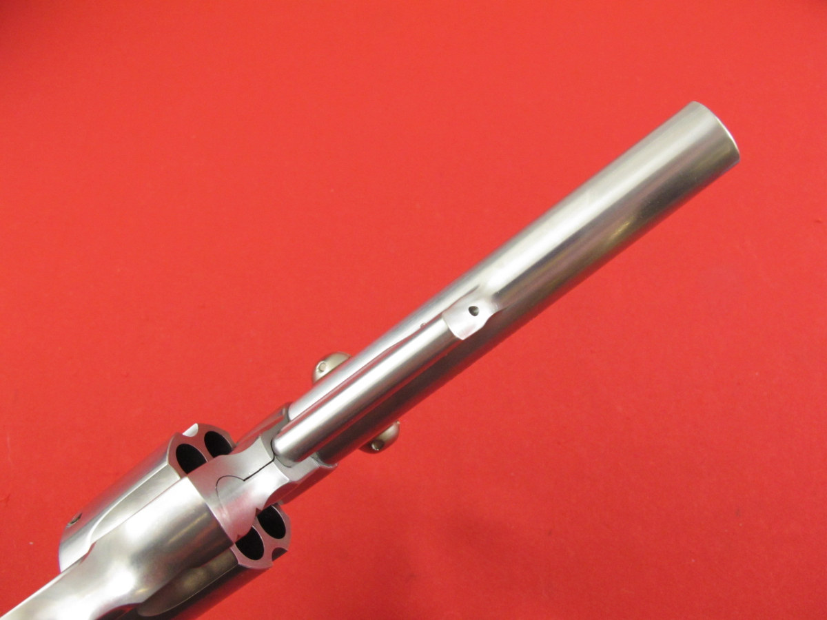 Smith & Wesson Model 629 44mg, 6in Stainless, Pachmayr Grips, Burris ...