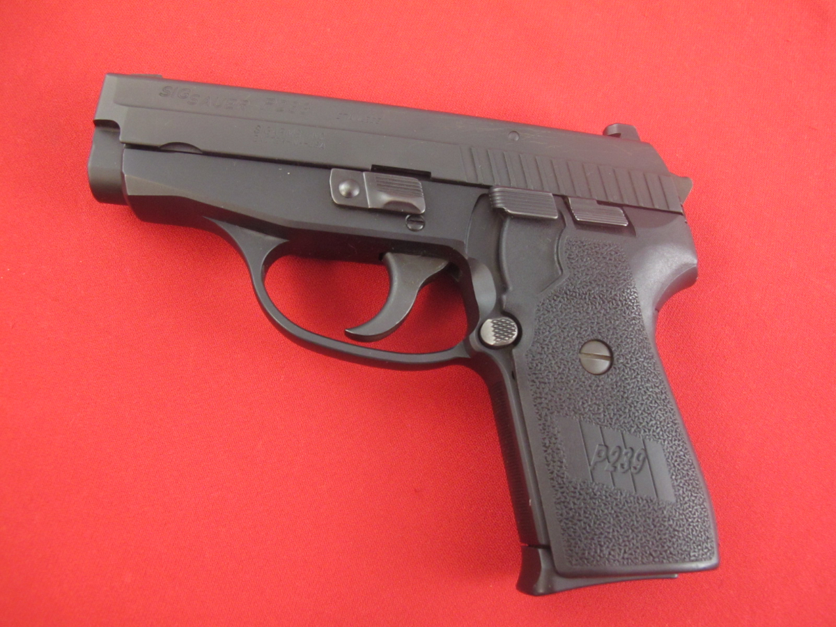 Sig Sauer Model P239 9mm 3.5in Blue, W/Night Sights, No Reserve 9mm ...