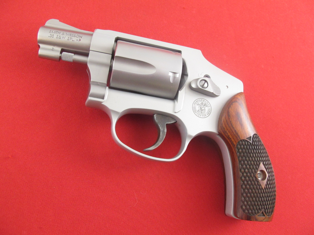 Smith & Wesson Model 642 38sp, 2in Airweight, Wood Grips, Nice, **NO ...
