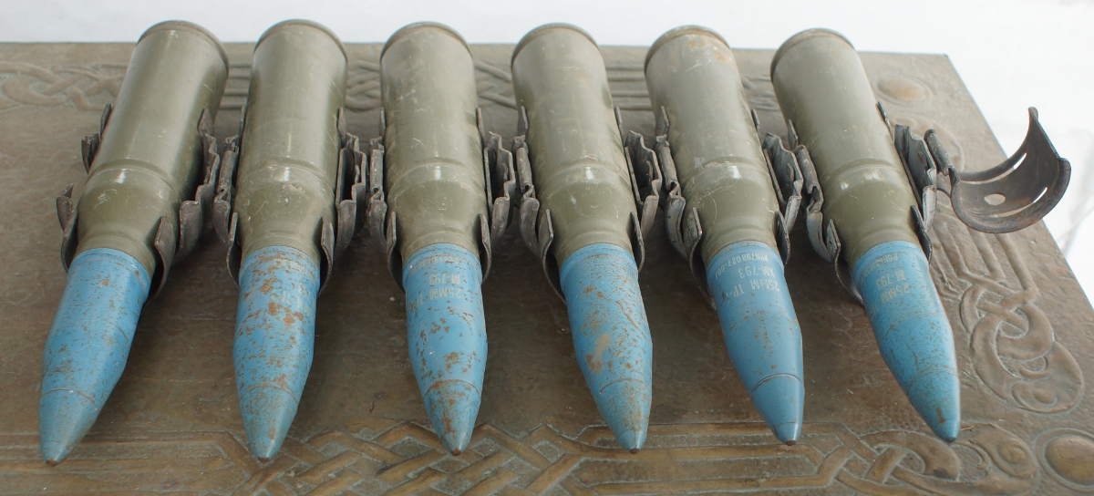 SIX Belted Linked 25x137mm US M793 T-PT Dummy Rounds (No Primers ...