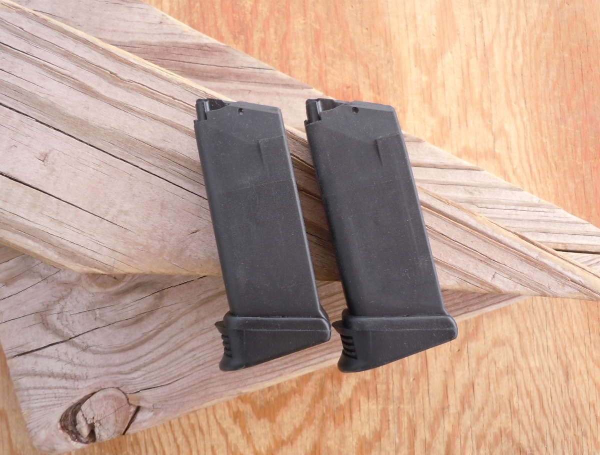 2 Factory Glock 27 .40s&W 9rd Magazines With Pearce Finger Rest ...