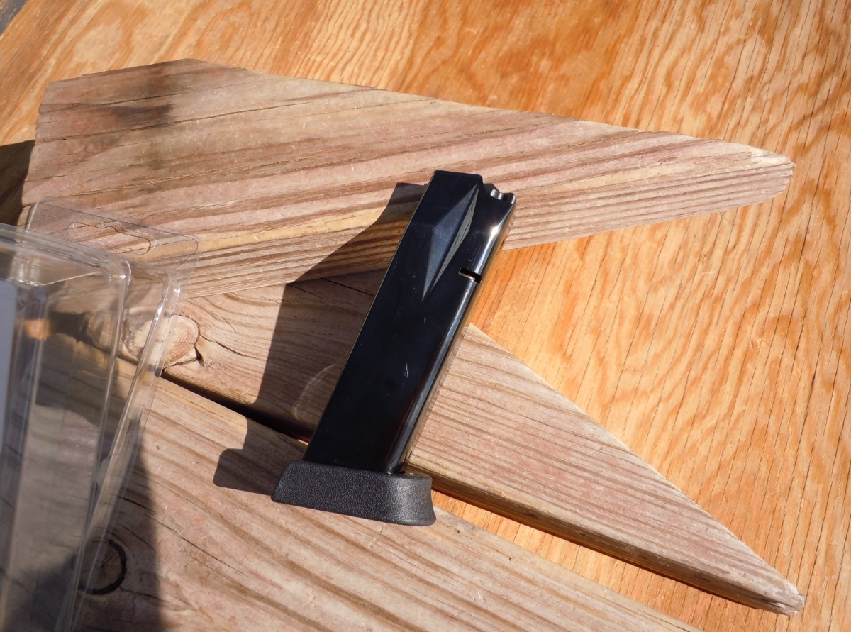 2 Diamondback Firearms Magazine Db9fs 9mm 15rd Full Size Magazines 9mm ...