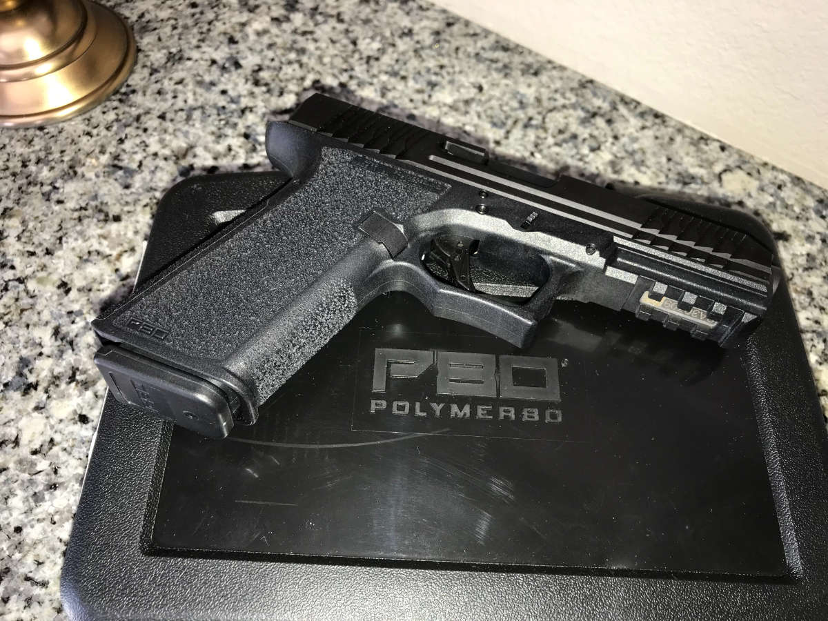 P80 9fs9 /Glock 17 Polymer 80 Model Pfs9 9mm 2-17 Round Magazines Like ...