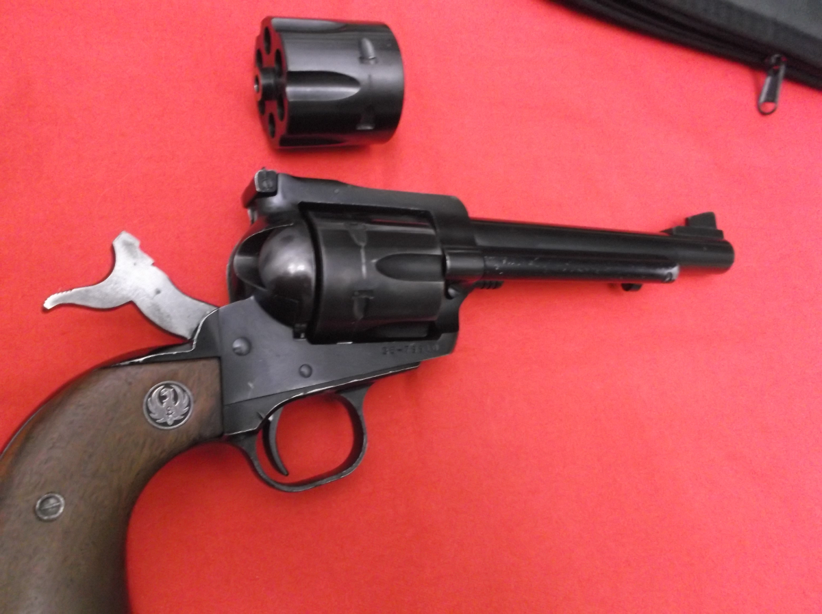 Ruger Blackhawk Convertable Single Action Revolver 357/9mm 9mm Luger ...