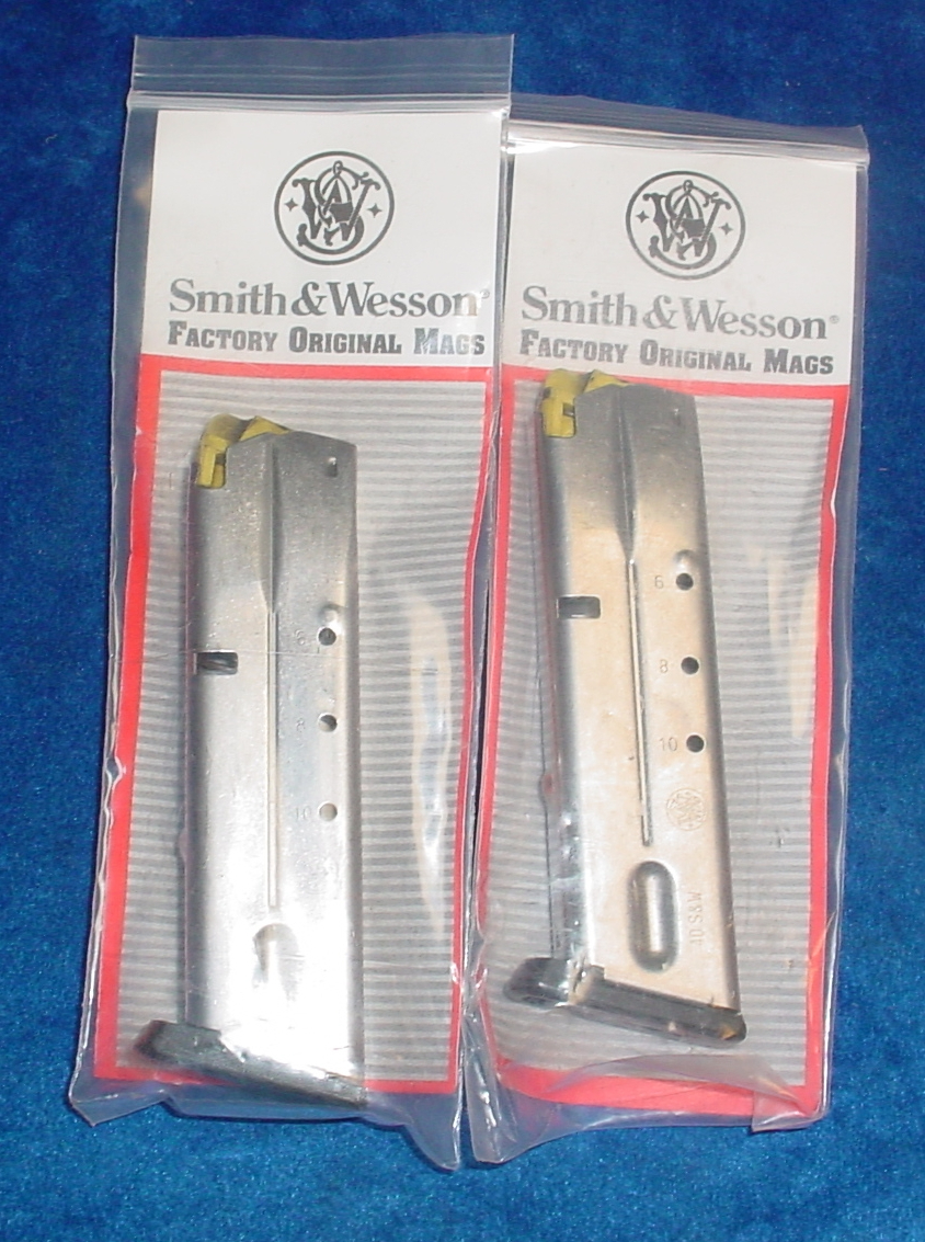 SMITH & WESSON 4006 40 CALIBER CLIPS TWO .40 S&W 17183636 - GunAuction.com