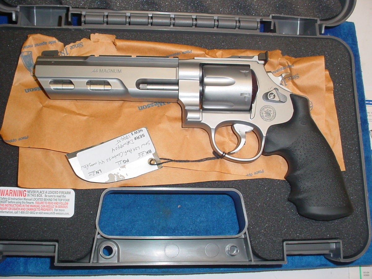 Smith & Wesson PERFORMANCE CENTER STAINLESS 629 44MAGNUM COMPETITOR ...