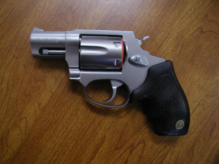 Taurus 327 Federal Magnum