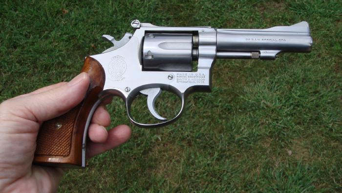 Smith & Wesson Model 67 No Dash Nib For Sale at GunAuction.com - 9894714