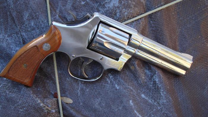 Smith & Wesson Model 581 (Nickle) For Sale at GunAuction.com - 9969029