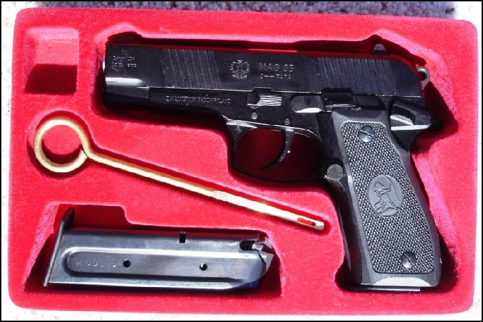 Z.M. Lucznik, Radom Radom Mag-95, Cal. 9mmpara No. W00610 For Sale at ...