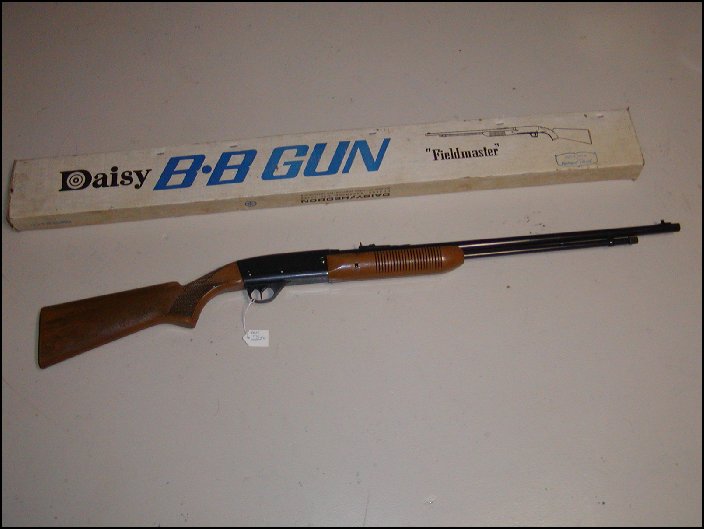 Daisy 572 Fieldmaster Pump - Boxed and Mint - Picture 3