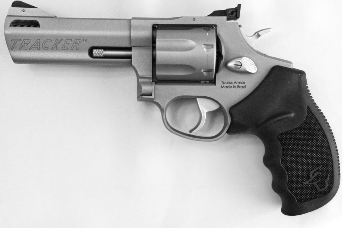 Taurus Tracker, 4 Inch, 7 Rounds, Stainless Satin, Vented Barrel ...