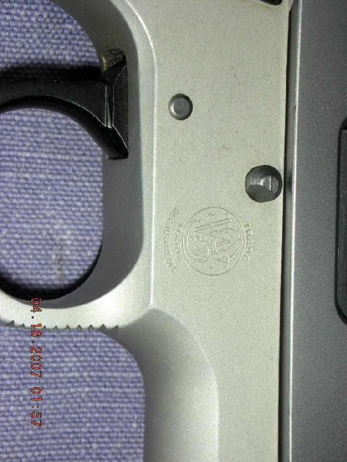 Smith & Wesson 4053 Smith 4053 40s&W 2 Mags Slimline Nice Gun. For Sale ...