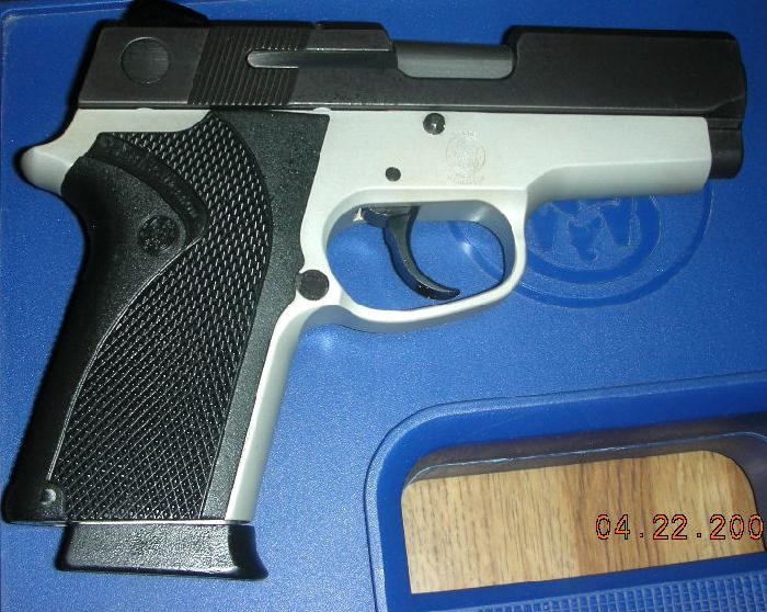 Smith & Wesson S&W 457 Compact 45 Acp For Sale at GunAuction.com - 8590551