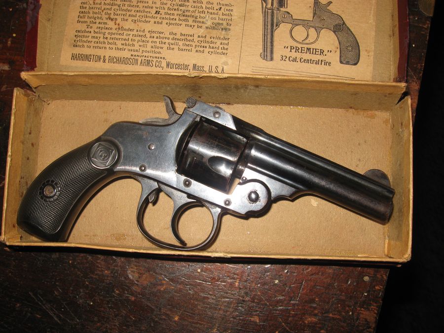 Harringinton & Richardson H&R 32 Caliber Revolver .32 S&W For Sale at ...