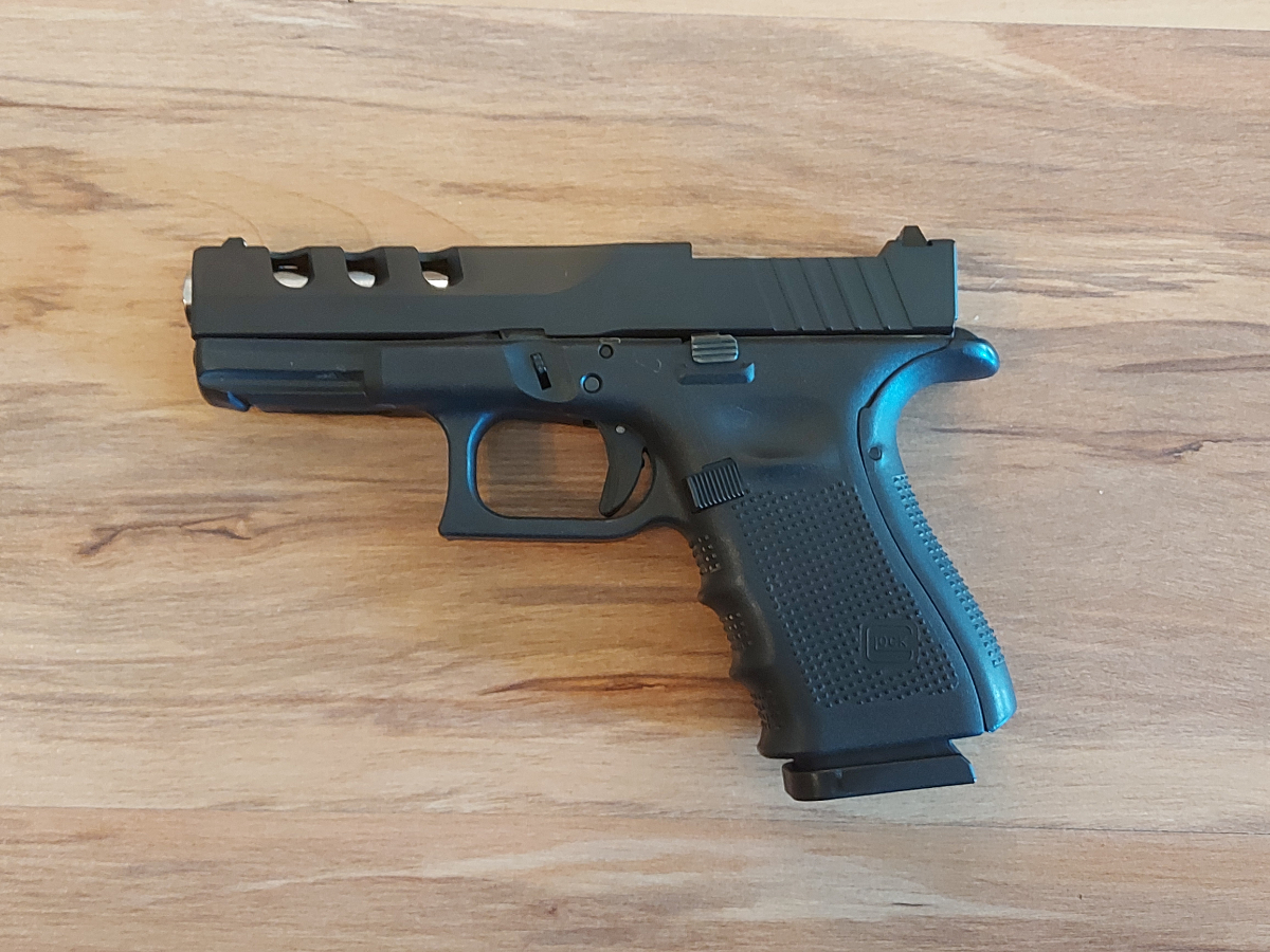 Glock 19 with upgraded Rock Slide and Barrel 9mm Luger 17129896 ...