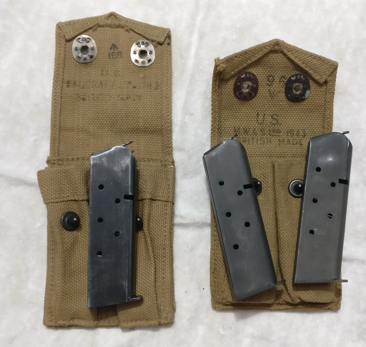 Wwii 1911 Mag Pouches And 3 Magazines .45 Acp For Sale at GunAuction ...