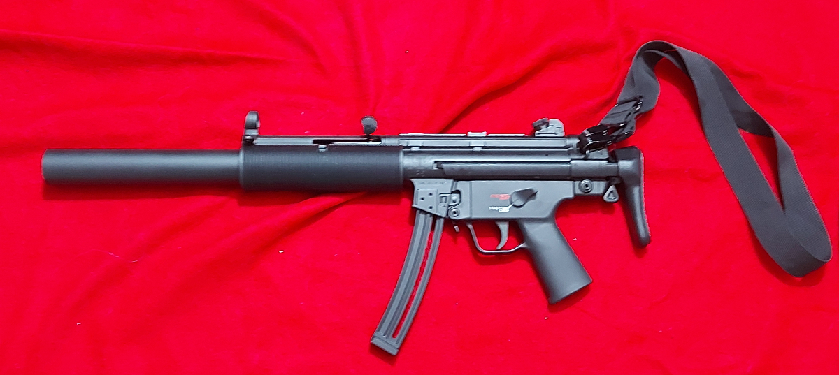 Heckler & Koch H&K licensed MP5 22 rifle. .22 LR 17150720 - GunAuction.com