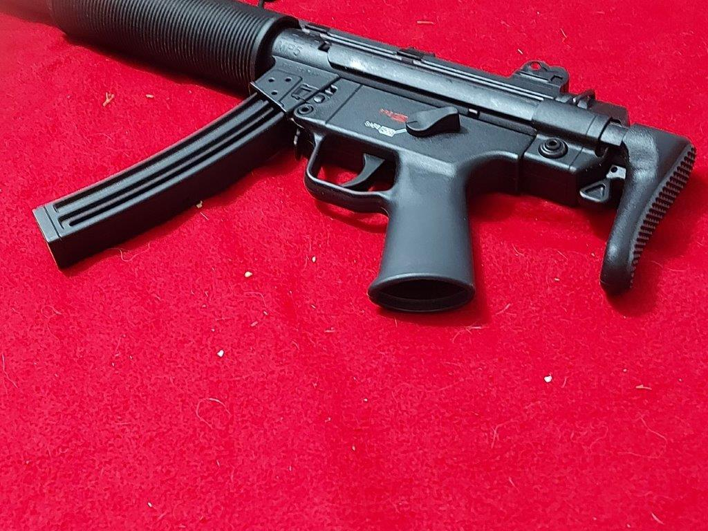 Heckler & Koch H&K licensed MP5 and MP5SD 22 rifles .22 LR 17181612 - GunAuction.com