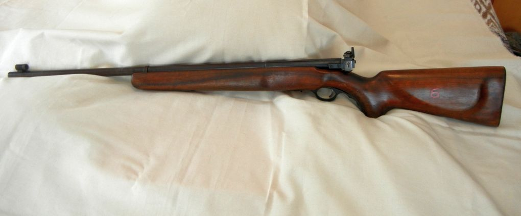 Mossberg Bolt Action .22lr / Model 144/ Lyman 57ms Sight / 26" Barrel ...