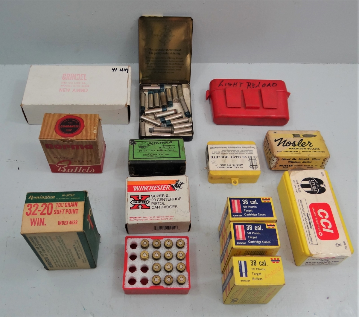 Lot Of Various Vintage Bullets/Ammo/Reloading Supplies For Sale at ...