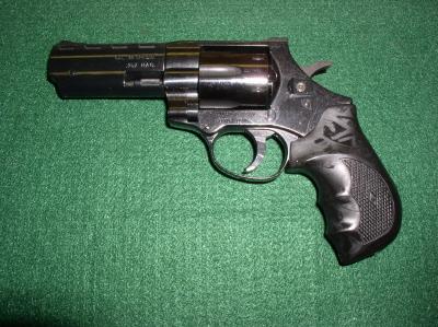 European American Armory Corp. Eaa Windicator .38spl 6sh Revolver 4 ...