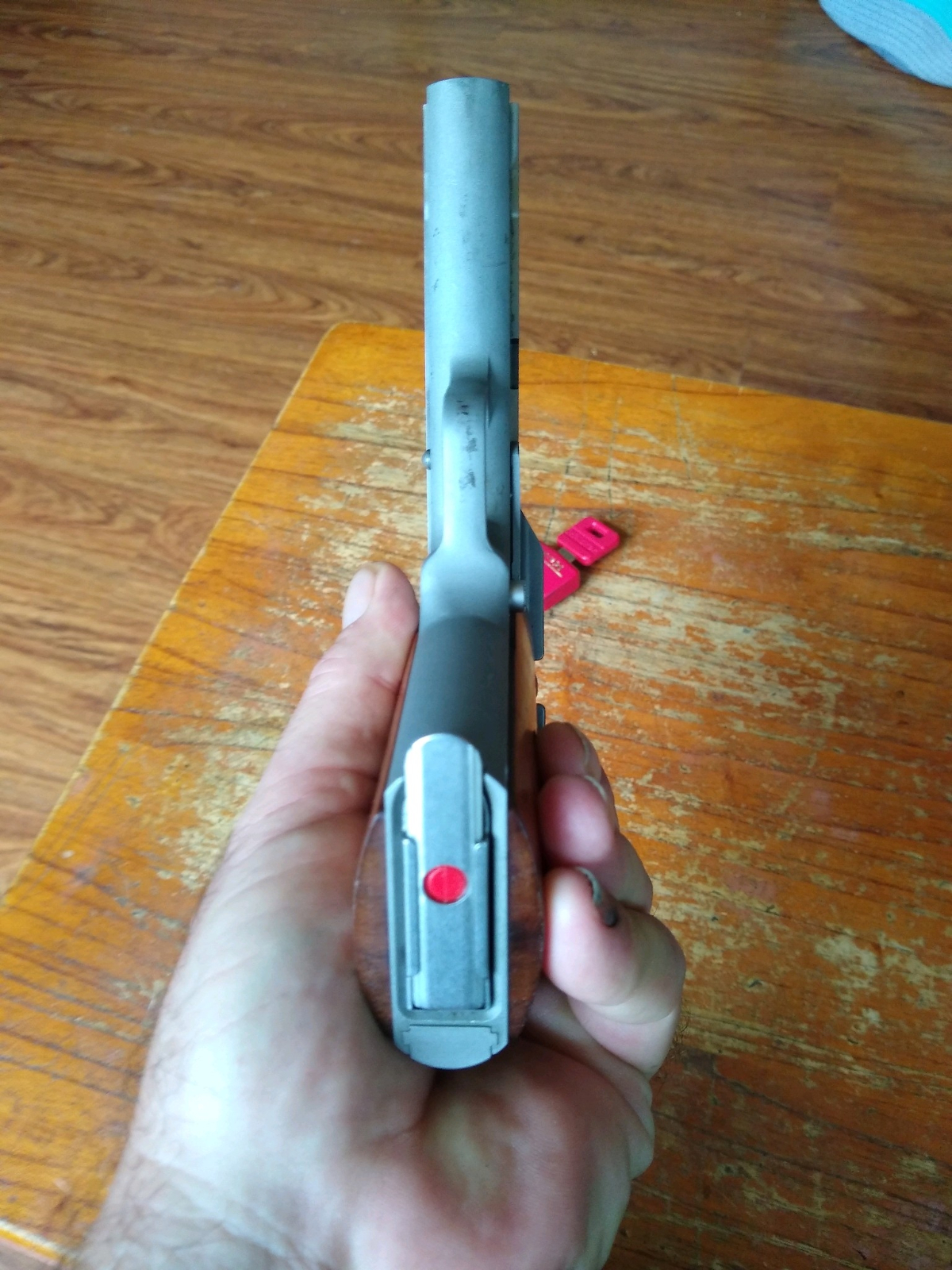 Coonan Inc. Coonan Semi-Auto 357 Mag Ss Compact Trade .357 Magnum For ...