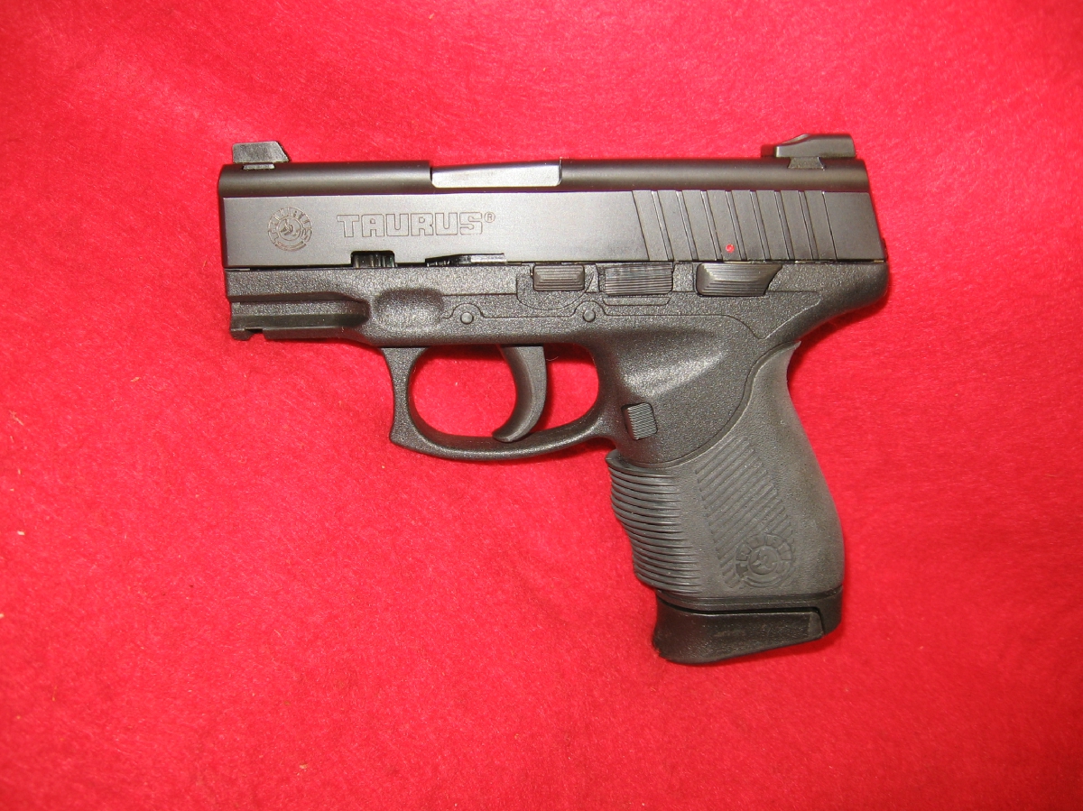Taurus Model PT24/7 Pro .40 S&W 17139735 - GunAuction.com