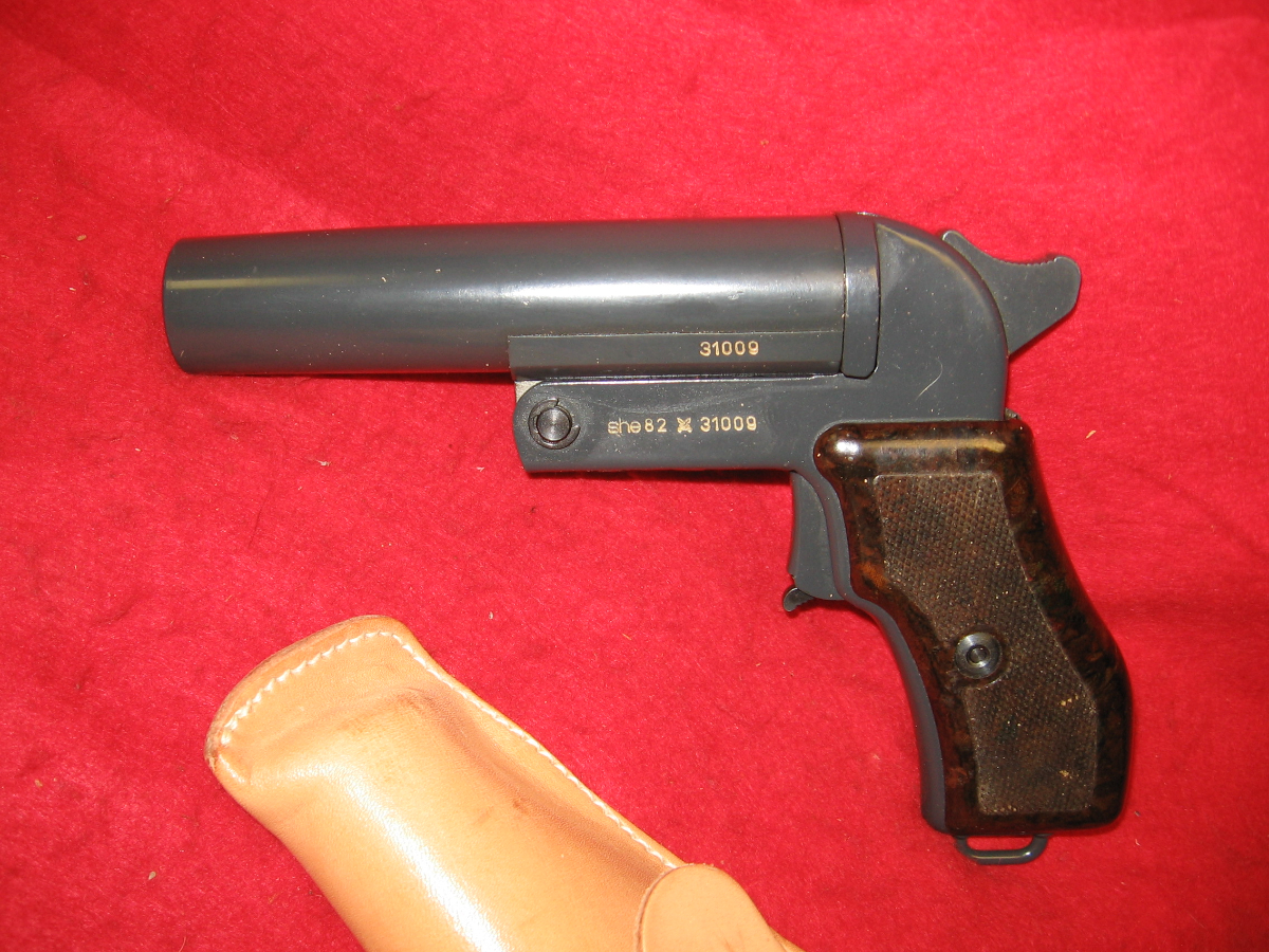 CZ Standard 26.5 MM Flare Pistol And Holster 17325965 - GunAuction.com