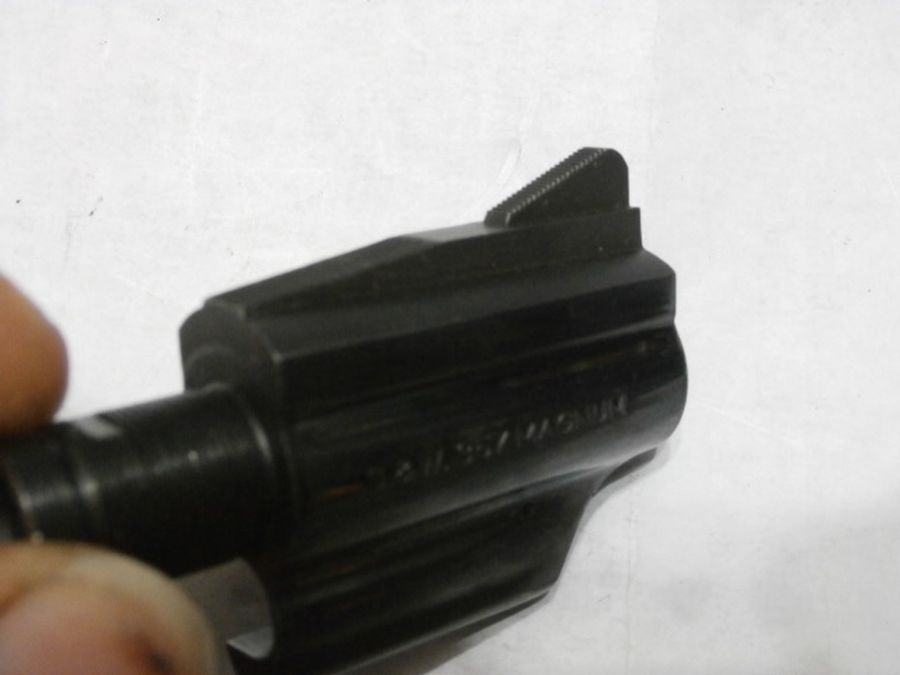 Smith & Wesson Model 19 Barrel 2.5 .357 Magnum 13370174 - GunAuction.com