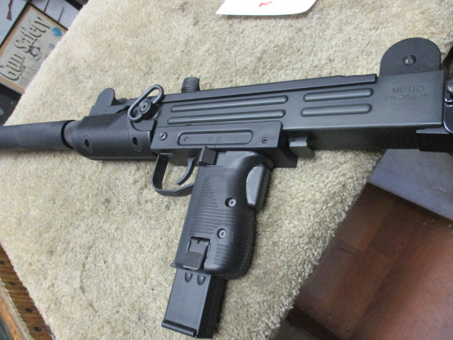 Carl Walther Uzi Copy In 22 Lr With Fake Silencer. .22 Lr For Sale at ...