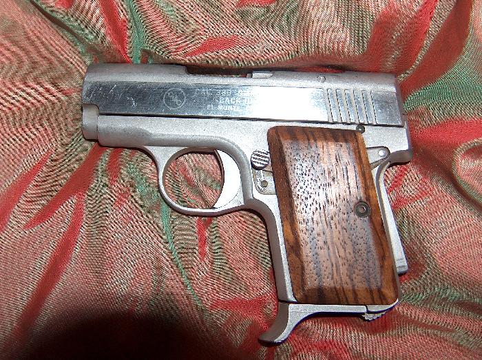 Amt (Omc) Back-Up In .380, 9mm Kurz El Monte Gun For Sale at GunAuction ...