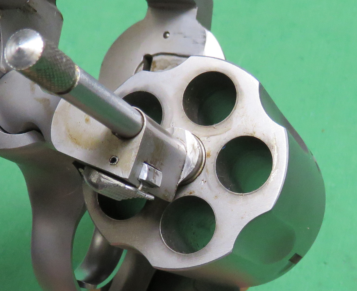 Taurus Model 454 Revolver, 454 Casull, 2 inch barrel, As New in Box ...