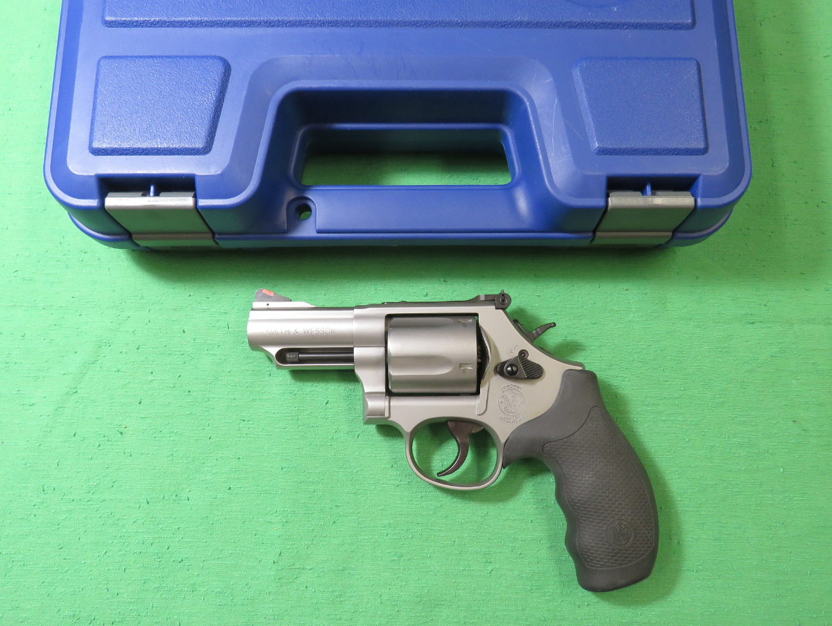 Smith & Wesson Model 69 Revolver, 44 Magnum, 2.75 Inch Barrel ...